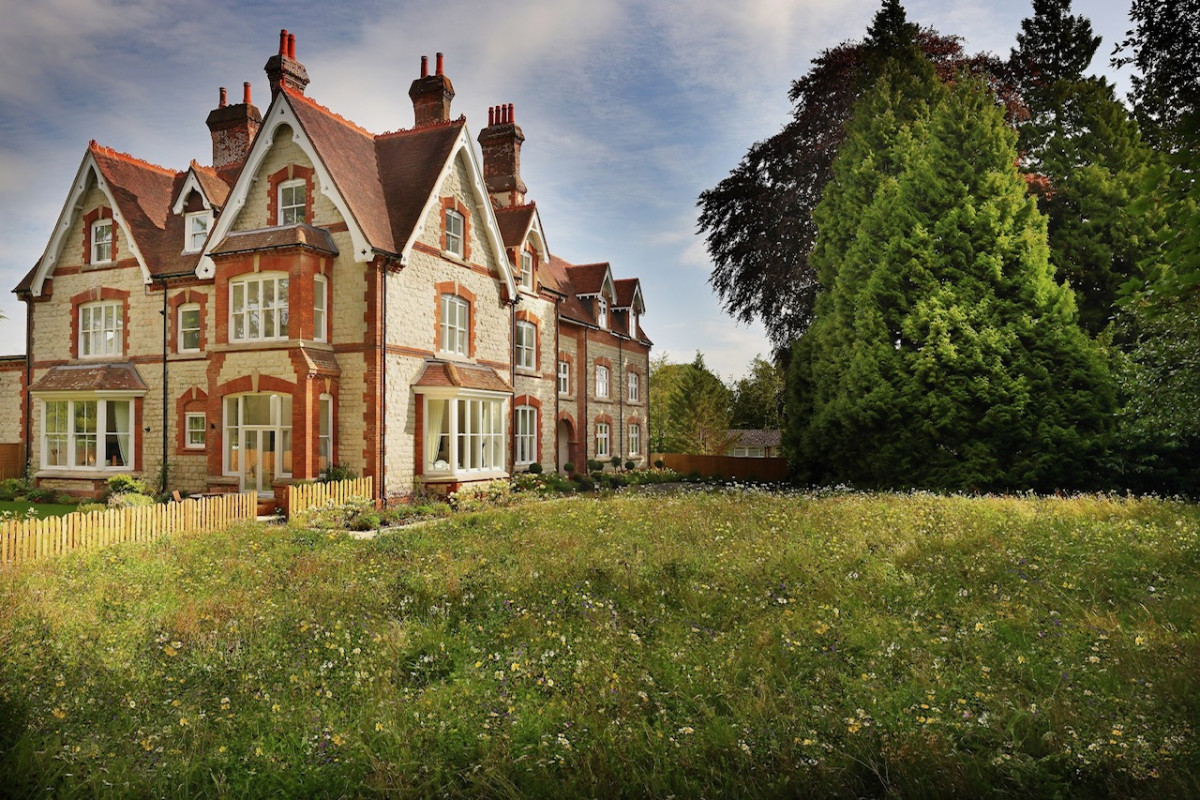Fonthill Place, Reigate | Retiremove